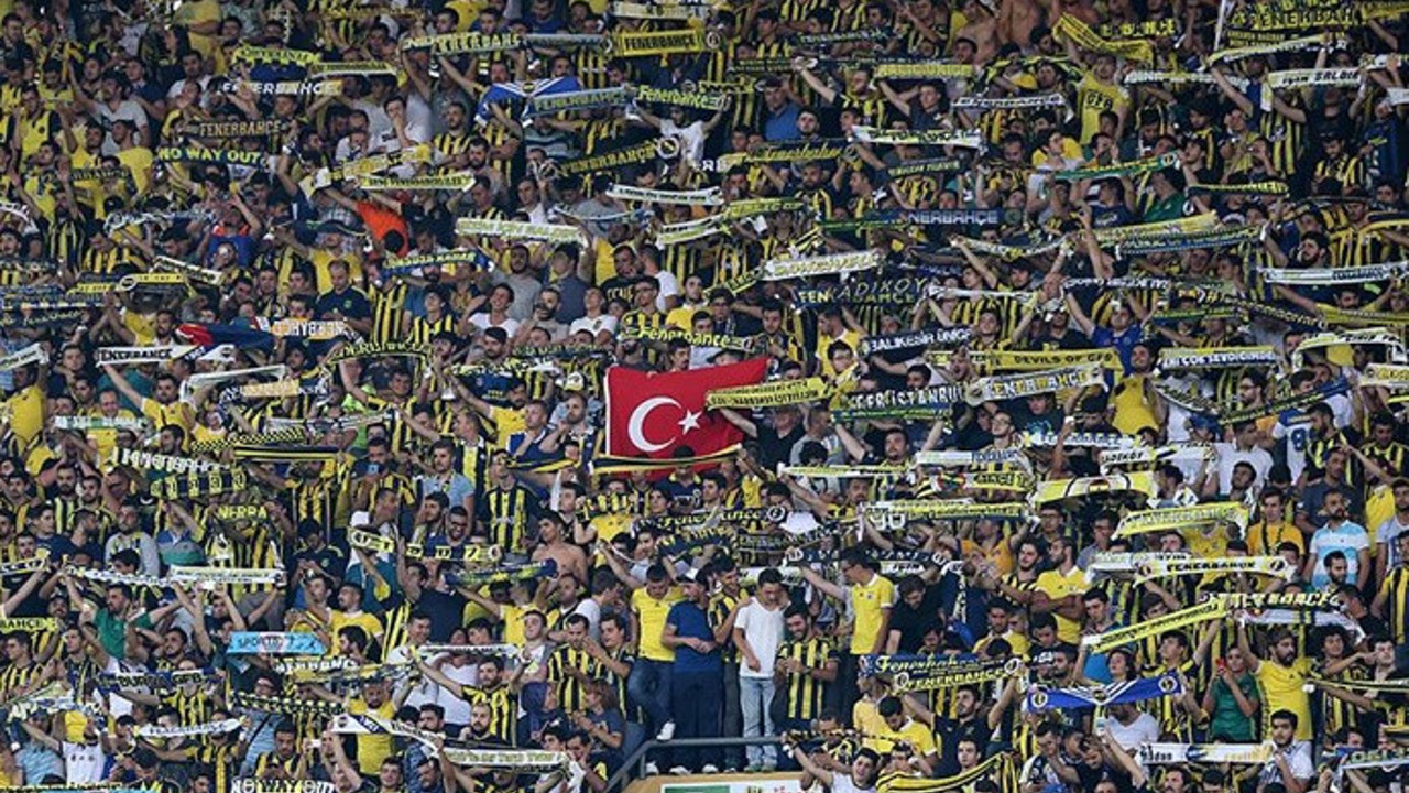 Fenerbahçe-Cagliari maçının biletleri ücretsiz - Dünya Gazetesi